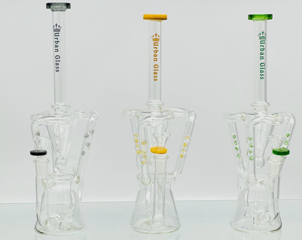 G 04057 URBAN GLASS WATERPIPE – Gotham Distro X OB Wholesale
